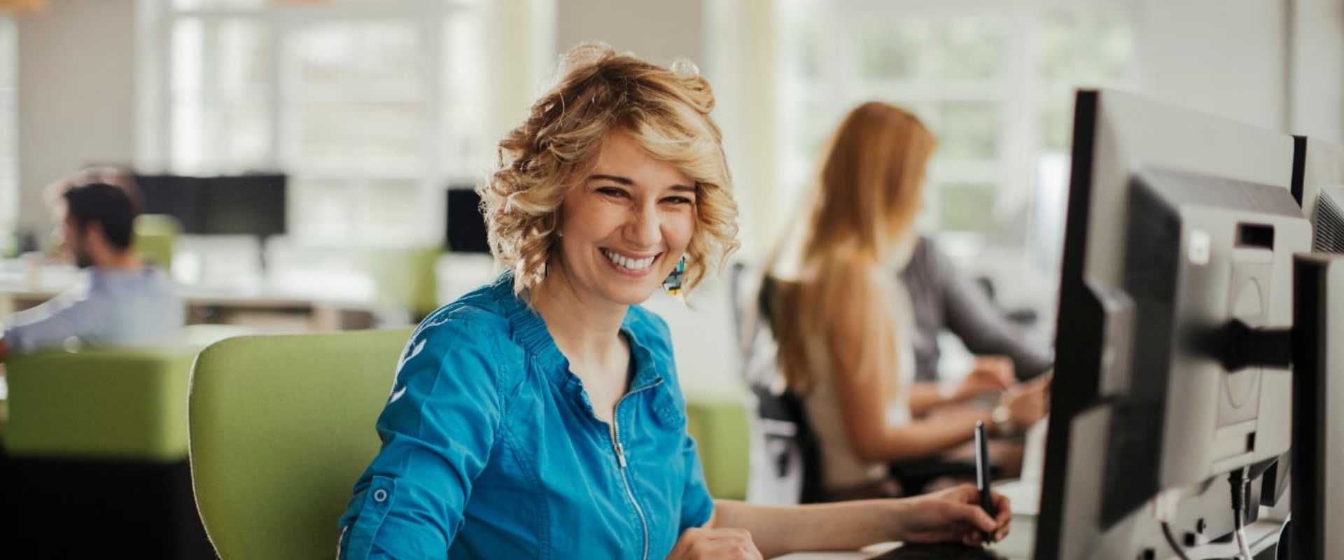 What is the advantage of using an ira?